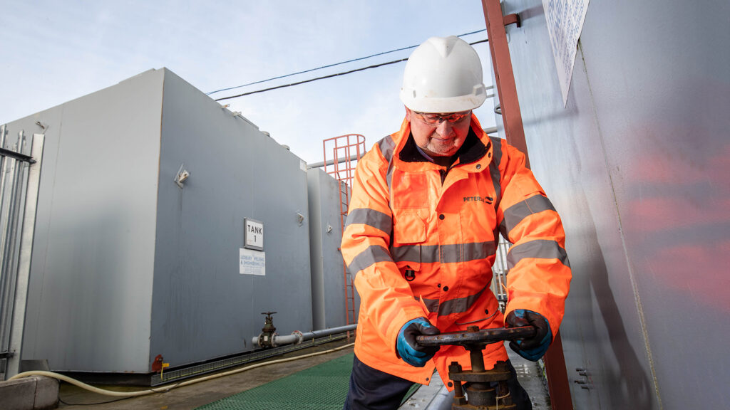Fuel Services - Peterson Logistics